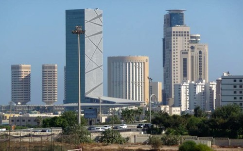 West Tripoli clashes force evacuation of central business area