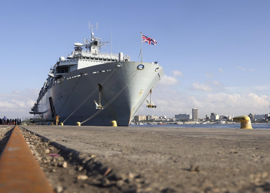 British Royal Navy ship HMS Albion docks in Tripoli – a first in eight ...